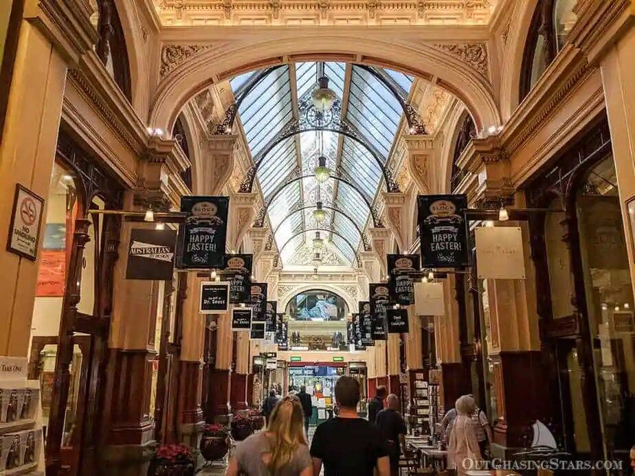 Melbourne Laneways Self-Guided Walking Tour - Out Chasing Stars